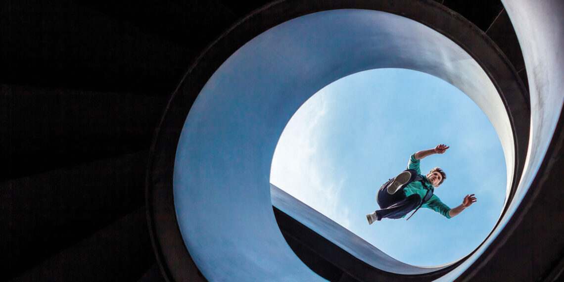 Chris Harmat è campione di Parkour e precisino del riciclaggio – Ticino ...